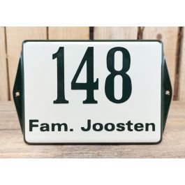 Husnummer Modell öra med namn och ram